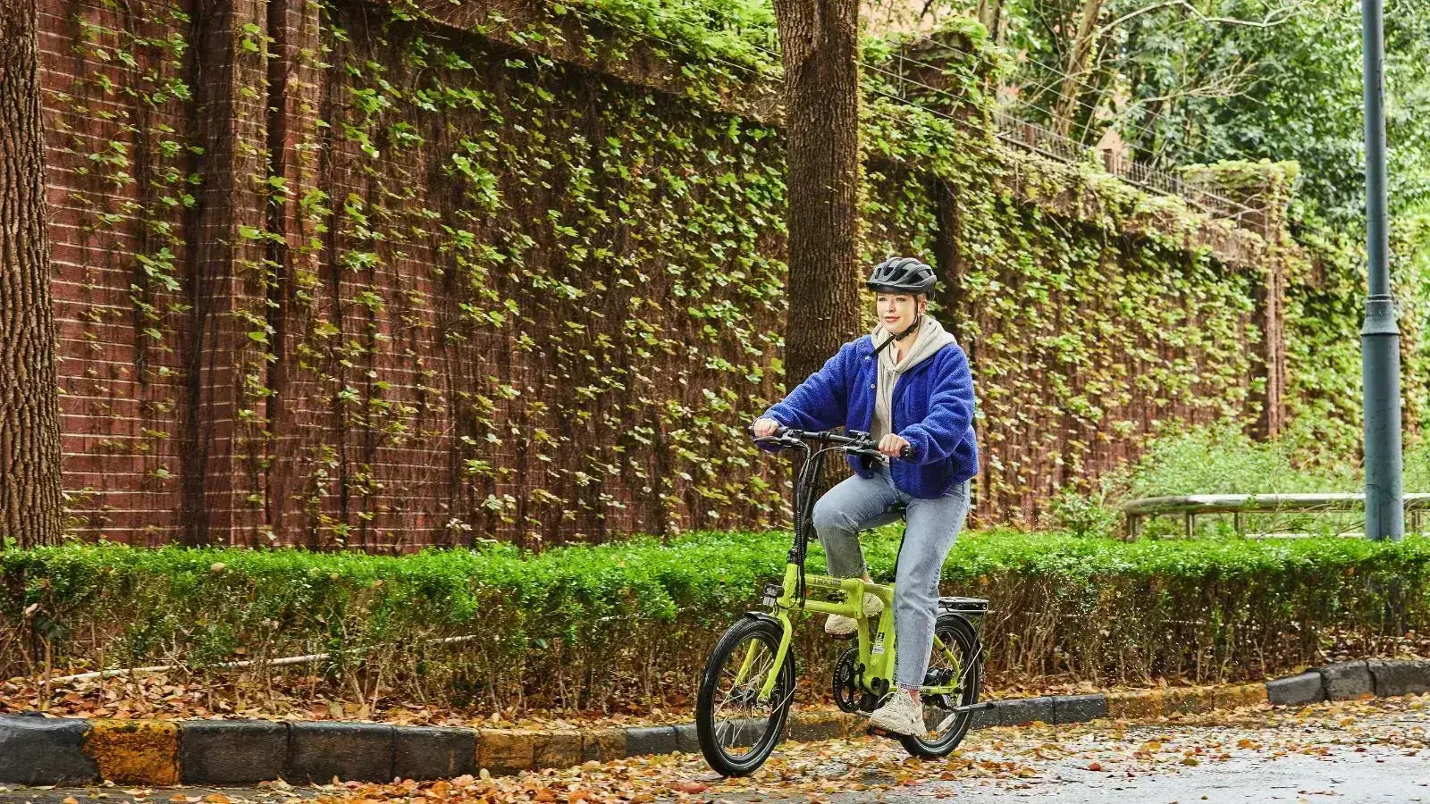 Electric Bikes in the Rain: 10 Safety Tips for Wet-Weather Riding