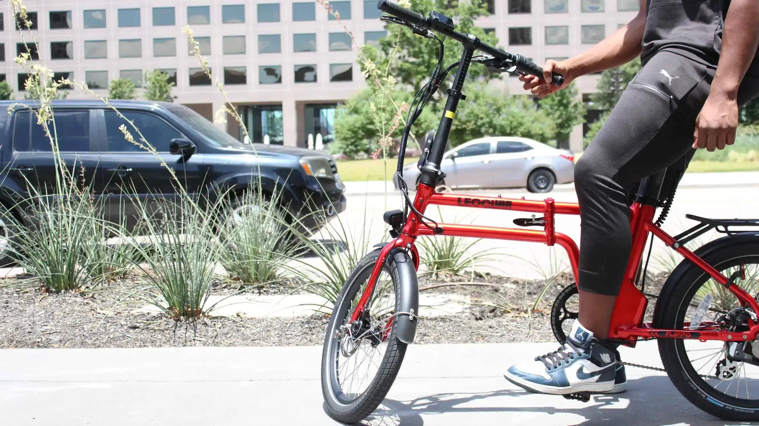 City Ebike Simple Design: Clean, Easy Urban Riding